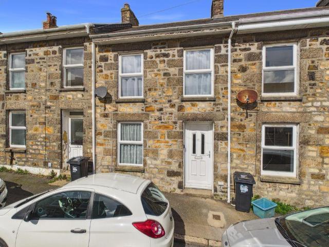 2 bedroom cottage for sale