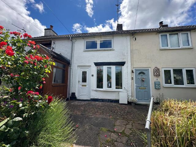 2 bedroom cottage for sale