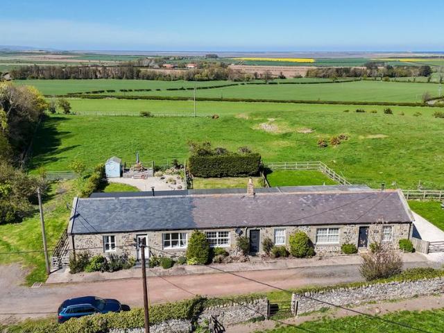 2 bedroom cottage for sale