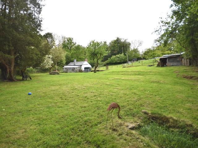 2 bedroom cottage for sale