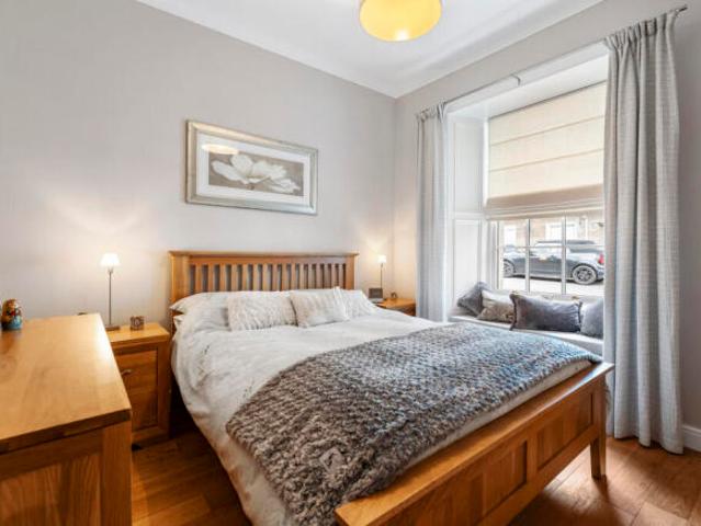 2 bedroom cottage for sale in 1 Canniesburn Square, Bearsden, G61 1QW, G61