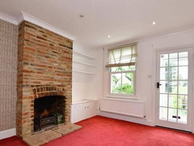 2 bedroom cottage for sale in The Green Bearsted Maidstone Kent ME14