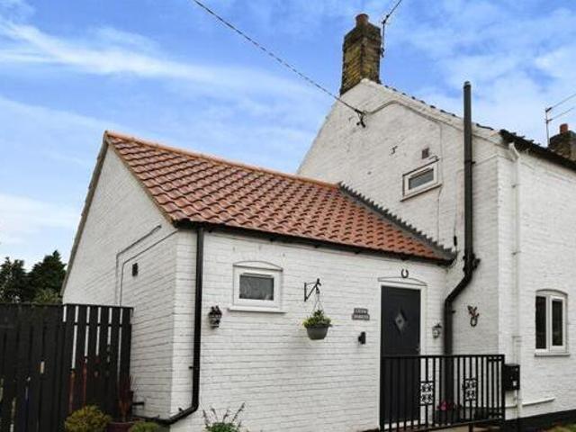 2 Bedroom Cottage For Sale In Welton