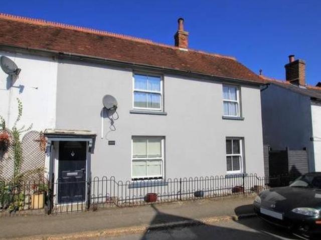2 bedroom cottage for sale in West End Herstmonceux BN27