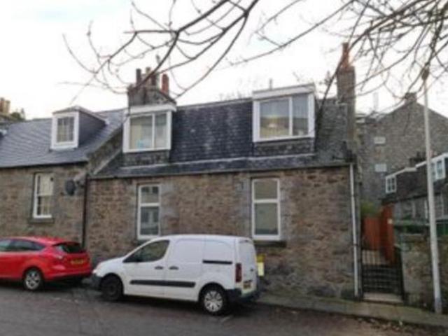 2 Bedroom Cottage For Sale In Whitehouse Street, Aberdeen