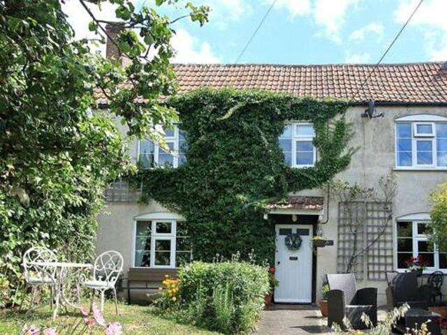2 Bedroom Cottage For Sale In Woodford