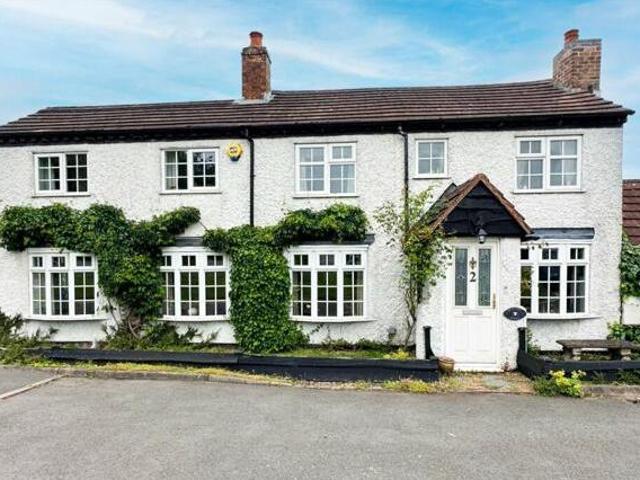 2 Bedroom Cottage For Sale In Wythall