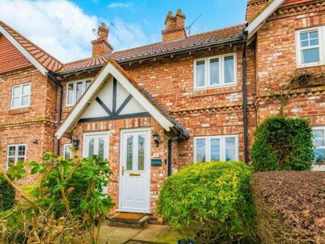 2 Bedroom Cottage For Sale In York