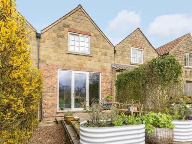 2 Bedroom Cottage For Sale In Acklam