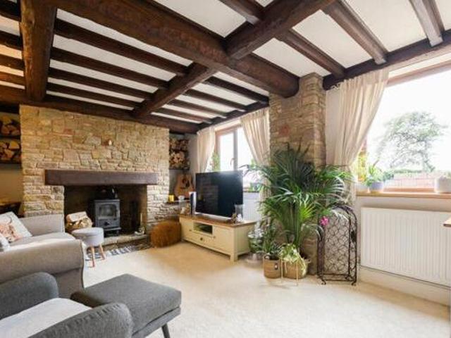 2 Bedroom Cottage For Sale In Bartwood Lane
