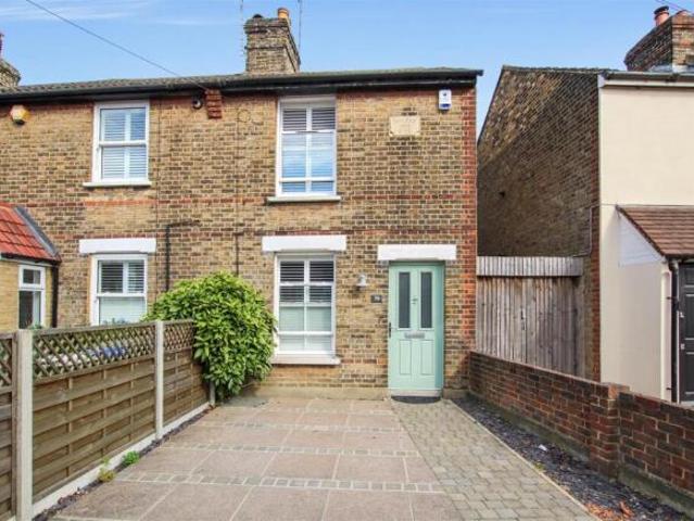 2 bedroom cottage for sale in Bourne Road, Bexley Village, DA5