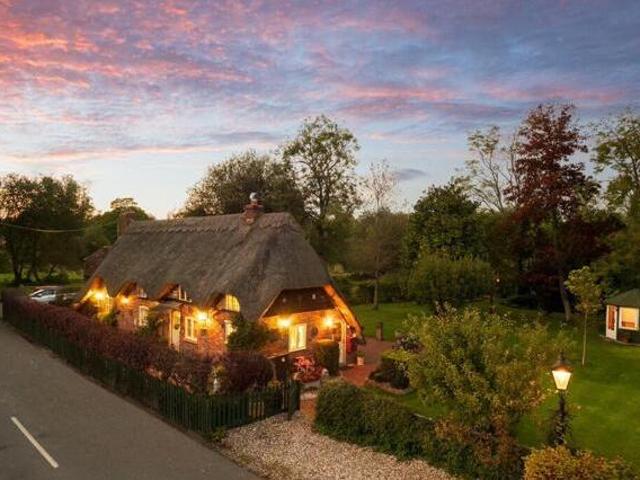 2 Bedroom Cottage For Sale In Boxford