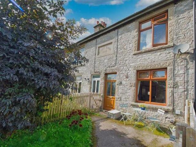 2 Bedroom Cottage For Sale In Chelmorton, Buxton