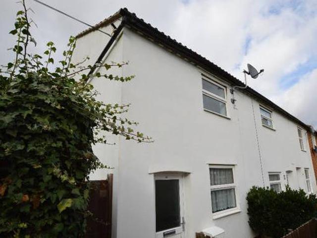 2 bedroom cottage for sale in Church Street Lidlington MK43