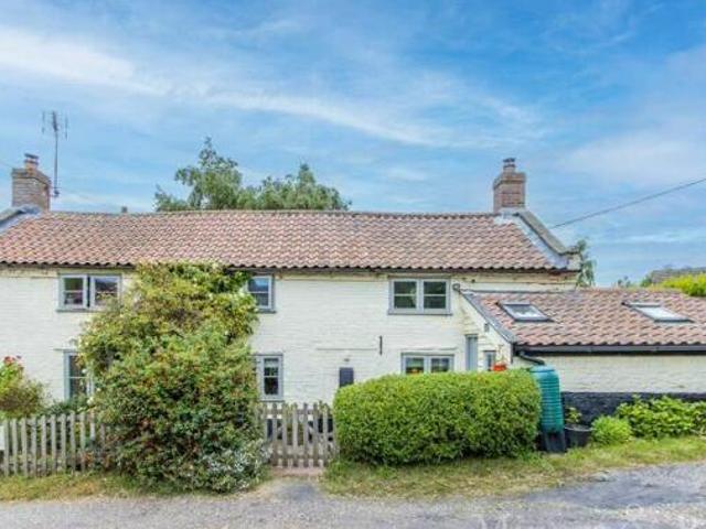 2 Bedroom Cottage For Sale In Corpusty