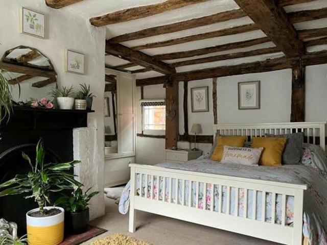 2 Bedroom Cottage For Sale In Cranbrook