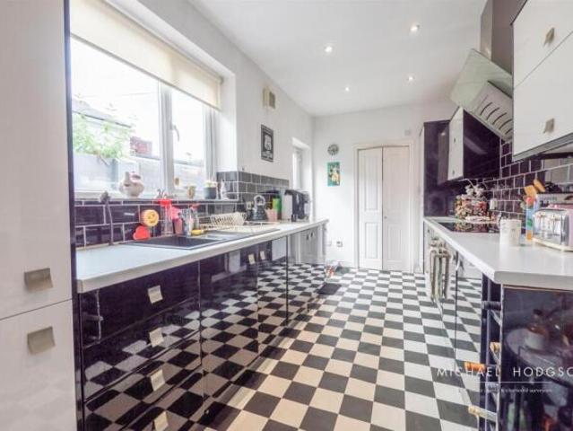 2 bedroom cottage for sale in Eglinton Street North, Monkwearmouth, Sunderland, SR5