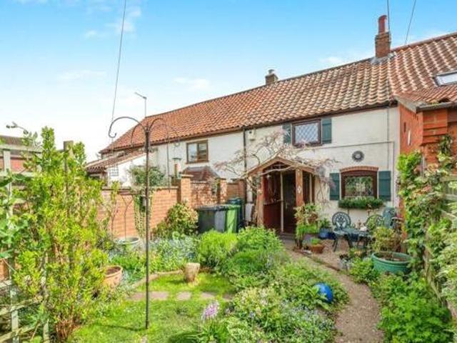 2 Bedroom Cottage For Sale In Filby