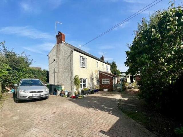 2 Bedroom Cottage For Sale In Five Acres