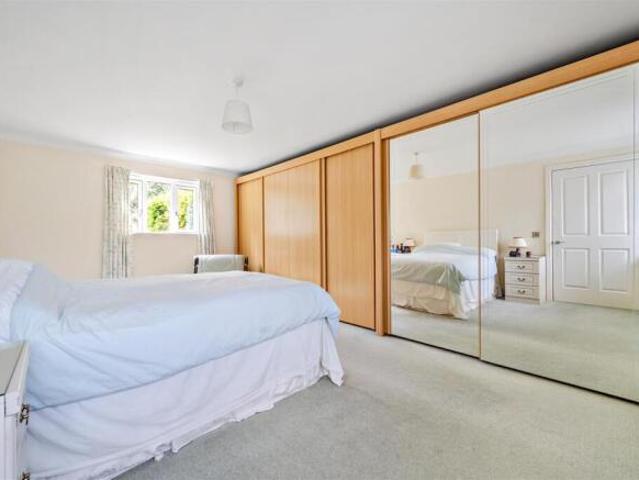2 bedroom cottage for sale in Garden Walk, Maidstone, ME15