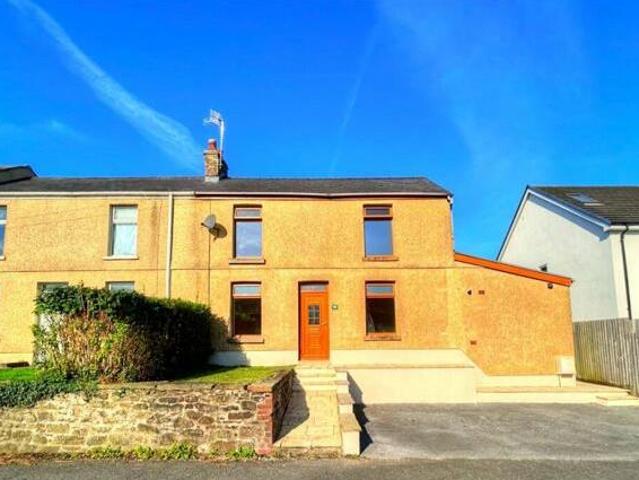 2 Bedroom Cottage For Sale In Glais, Swansea