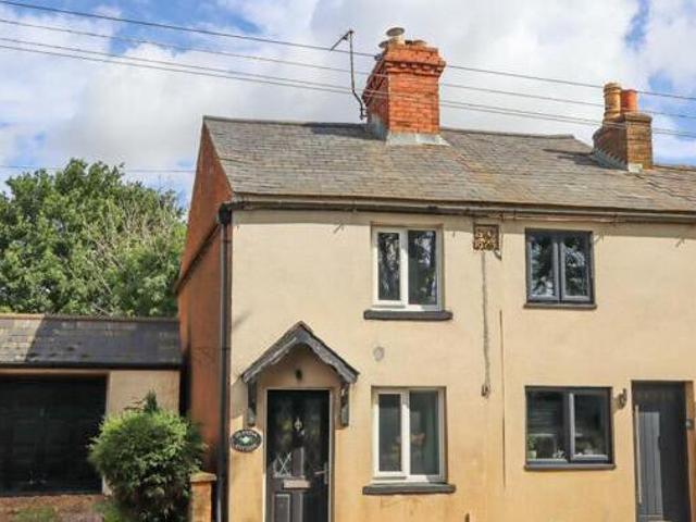 2 Bedroom Cottage For Sale In Glaston