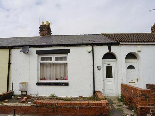 2 Bedroom Cottage For Sale In Hendon