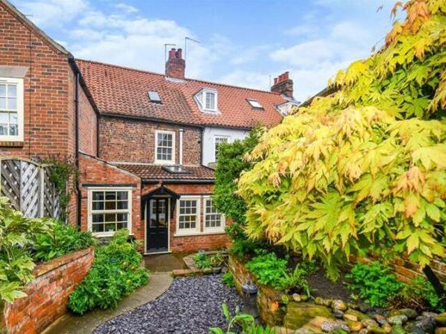 2 Bedroom Cottage For Sale In Hedon