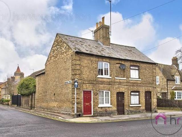 2 bedroom cottage for sale in Huntingdon Street St Neots PE19