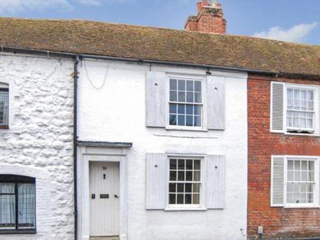2 Bedroom Cottage For Sale In Hythe