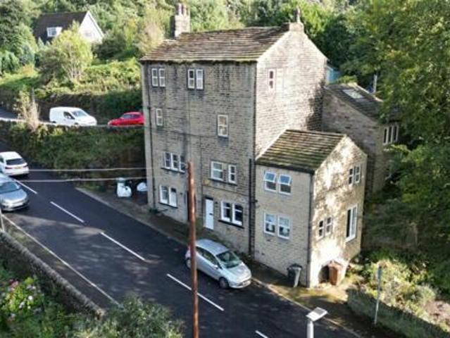 2 Bedroom Cottage For Sale In Jackson Bridge, Holmfirth