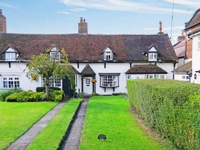 2 Bedroom Cottage For Sale In Knowle