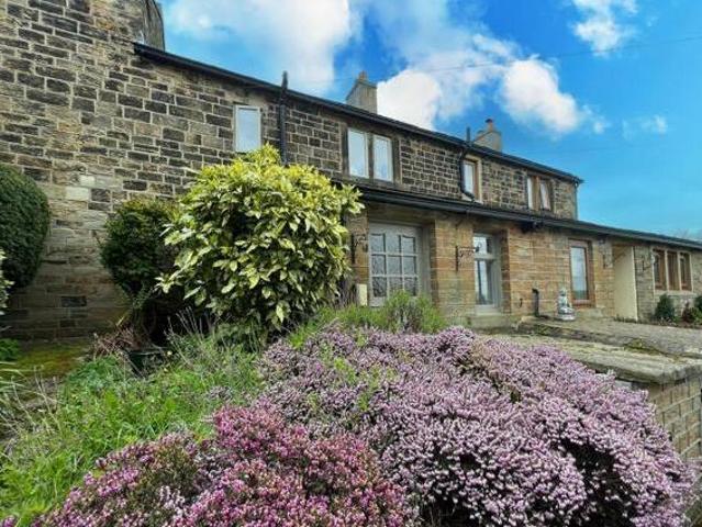 2 Bedroom Cottage For Sale In Linfit Lane