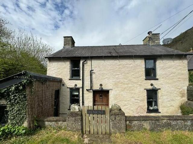 2 Bedroom Cottage For Sale In Llandysul