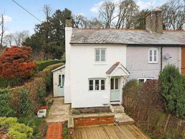 2 bedroom cottage for sale in Lynch Hill Whitchurch RG28