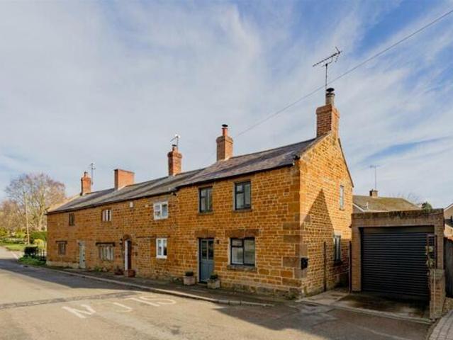 2 Bedroom Cottage For Sale In Lyddington