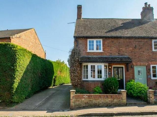 2 Bedroom Cottage For Sale In Maulden