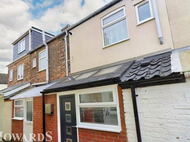 2 bedroom cottage for sale in Nelson Road Gorleston NR31
