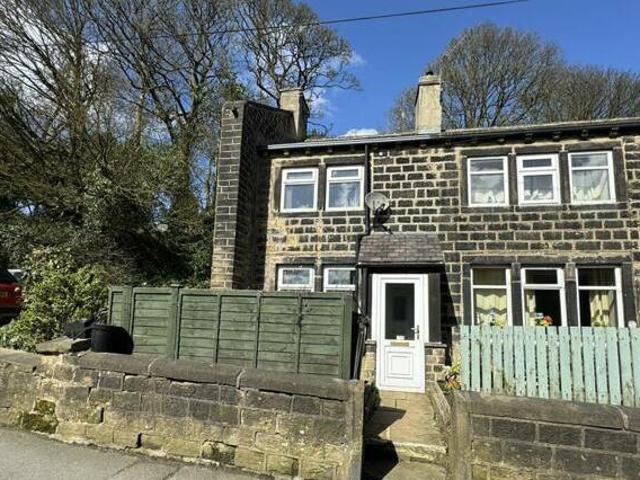2 Bedroom Cottage For Sale In Oakworth