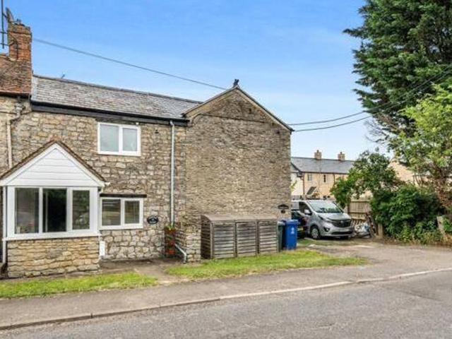 2 Bedroom Cottage For Sale In Oxfordshire
