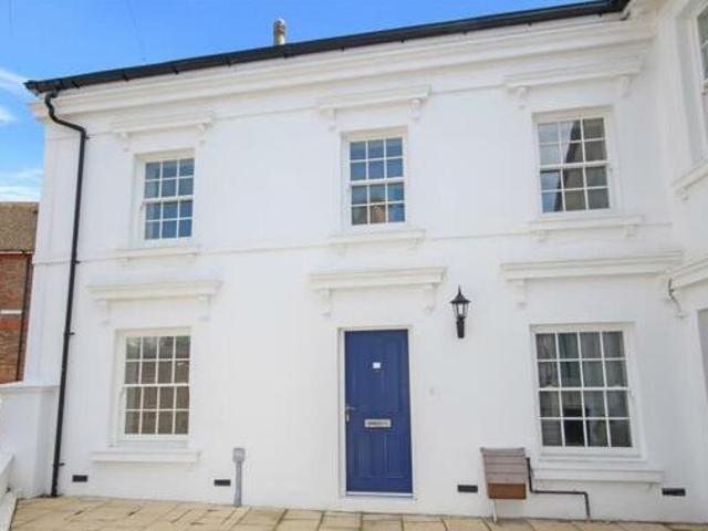 2 Bedroom Cottage For Sale In Portslade