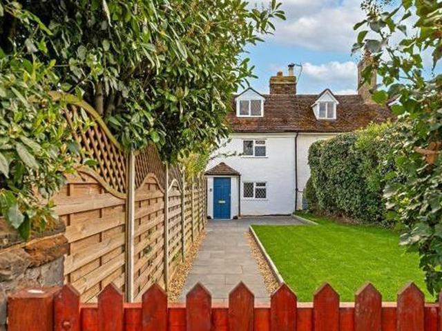 2 Bedroom Cottage For Sale In Silsoe, Bedfordshire