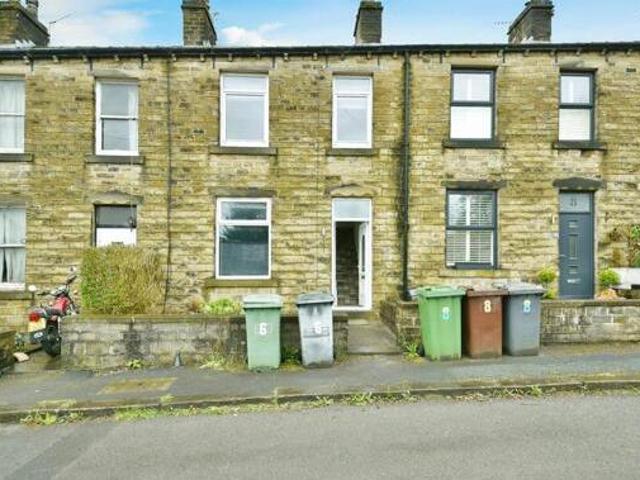 2 Bedroom Cottage For Sale In Slaithwaite