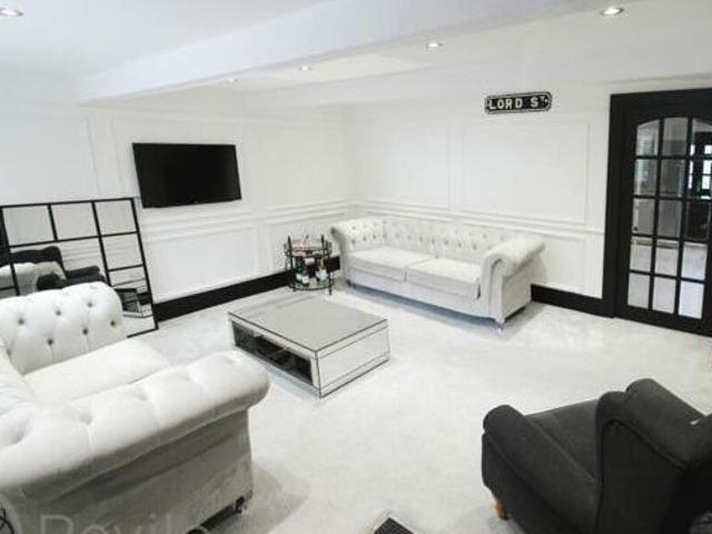 2 Bedroom Cottage For Sale In Smallbridge
