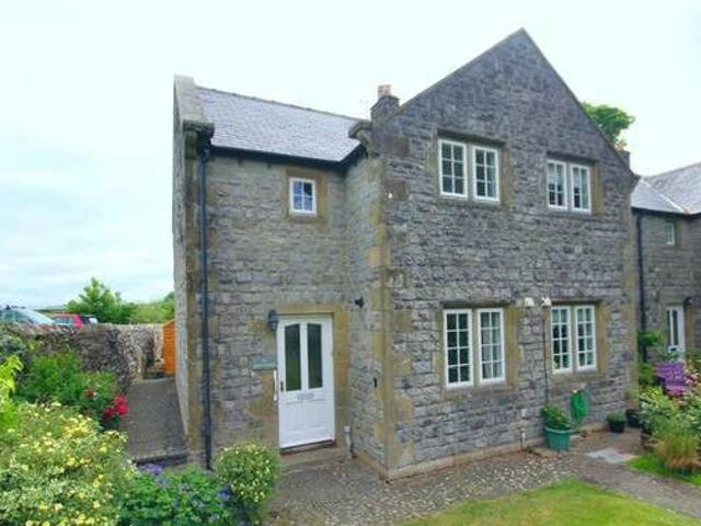 2 bedroom cottage for rent in 10 The Old School Close Tideswell Buxton Derbyshire SK17 8NG SK17