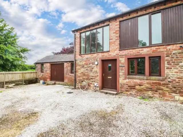 2 bedroom cottage for rent in The Dairy, Nealhouse, Carlisle.