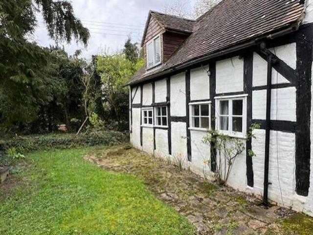2 Bedroom Cottage For Rent In Tibberton, Droitwich