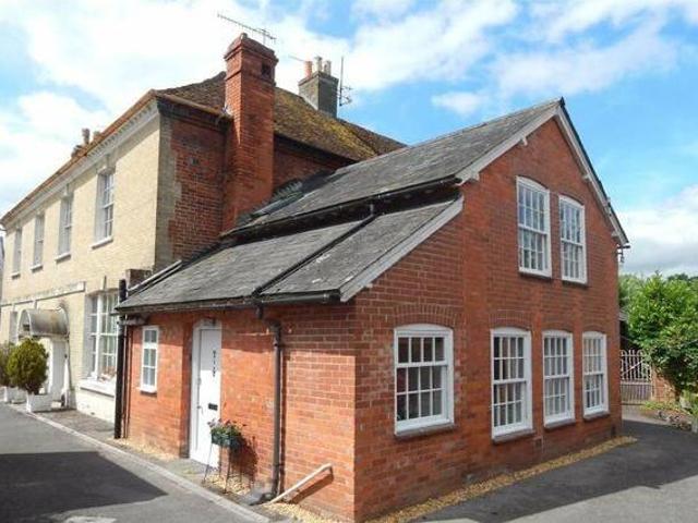 2 Bedroom Cottage For Rent In Wilton