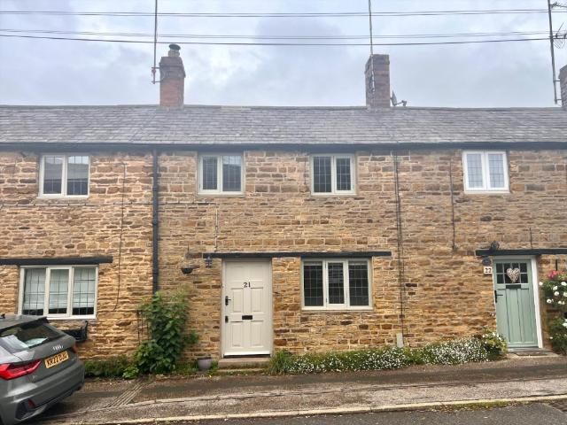 2 bedroom cottage for rent in Church Street, Boughton, Northampton NN2