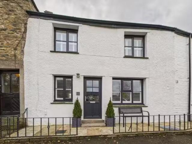 2 bedroom cottage for rent in Cowan Bridge, Carnforth, Lancash.